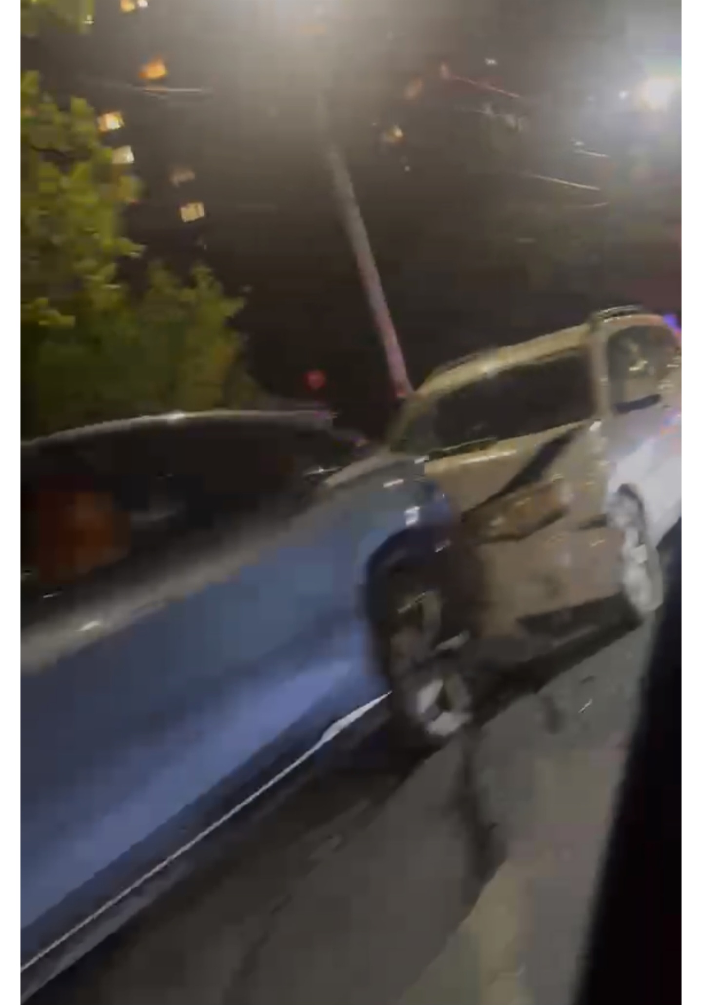 Iravunk.com | Գայի պողոտայի վրա 3 մեքենա բախվել են իրար