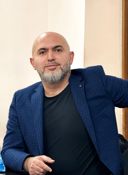 Iravunk.com | Պանամա, Սուեզ, Սև ծով. «արտապատվիրակե՞լ» Սյունիքը. Արմեն Աշոտյան