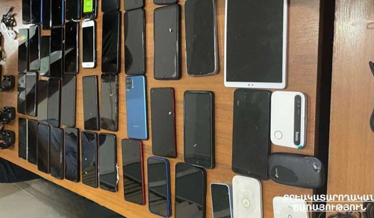 Iravunk.com | «Արմավիր» ՔԿՀ-ի կալանավորը սառնարանում թաքստոց է ունեցել