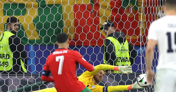 Iravunk.com | ԵՎՐՈ-2024. Պորտուգալիան 11 մետրանոց հարվածաշարում ավելի դիպուկ գտնվեց և հաղթեց ...